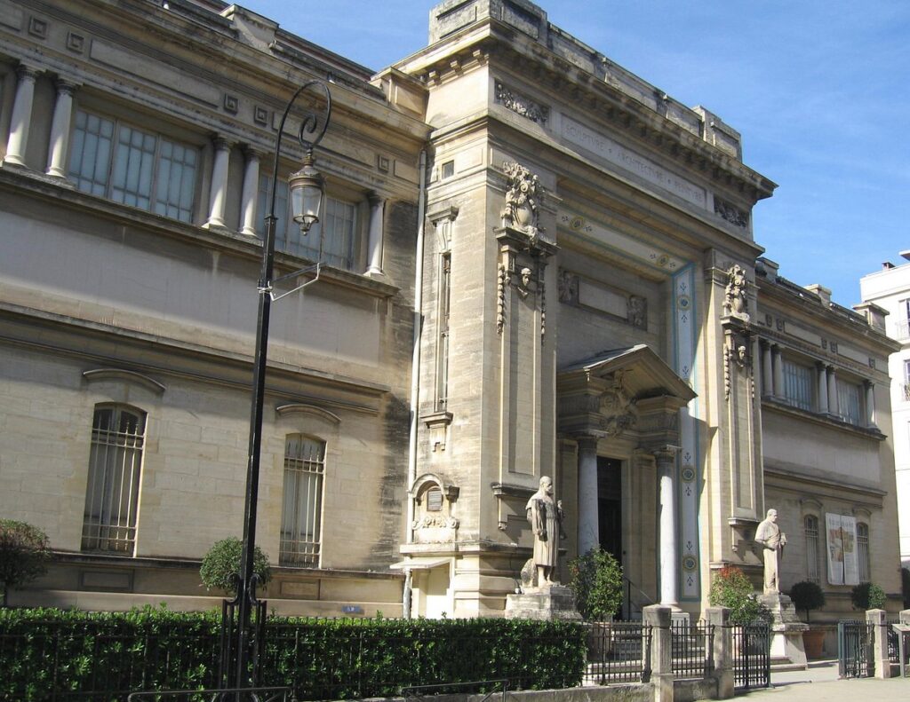 39 Best Places And Things To Do in Nîmes, France – Places And Things To Do