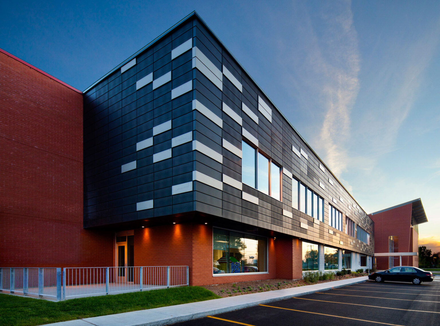 35 Best Places And Things To Do in Côte-Saint-Luc, Canada – Places And ...